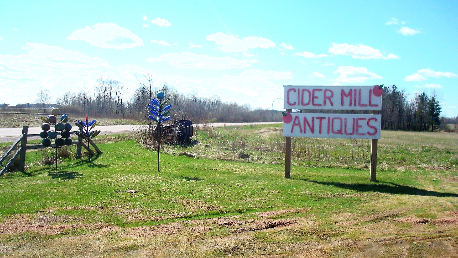 Cider-Mill-Antique-shop